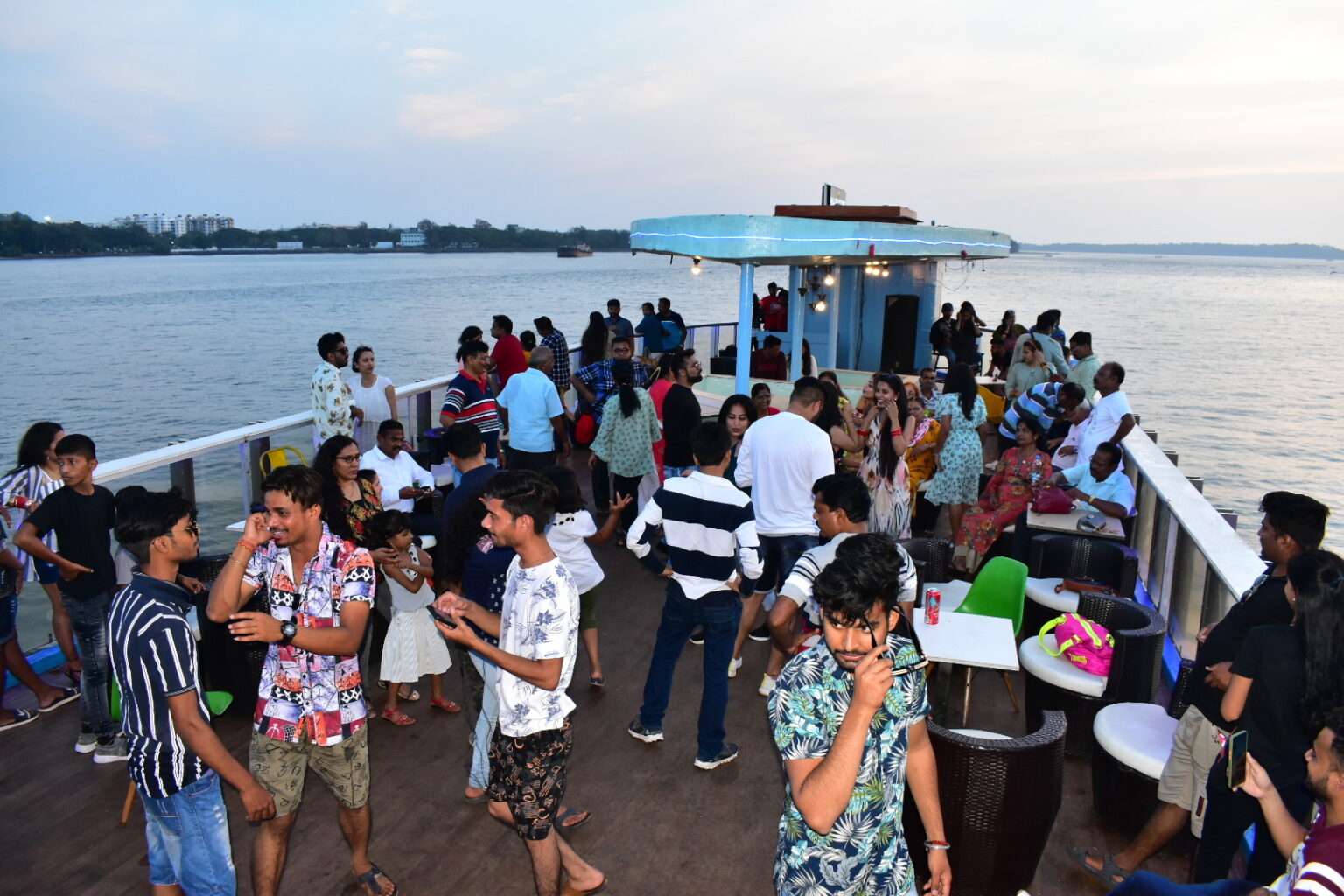 Dinner & Party Boat Cruise in Goa – Lexicon – Mandovi Cruises
